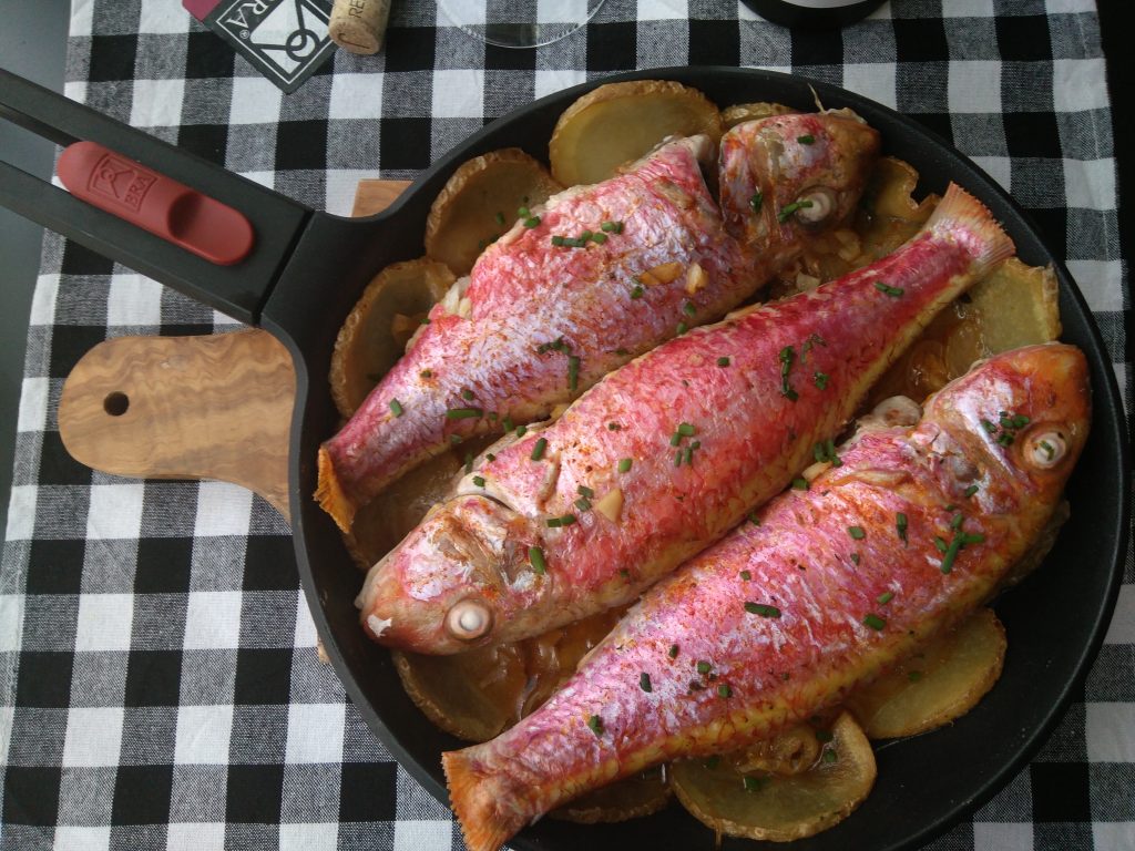 Gastronomía en verso | Salmonetes de roca al horno, receta ibicenca con ...